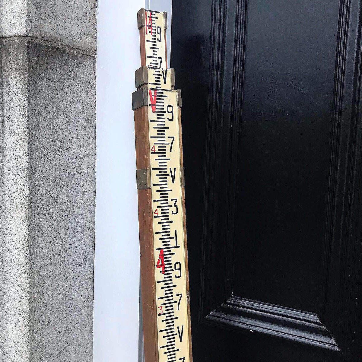 SOLD - Vintage Surveyors Extending Measure Stick – PamPicks